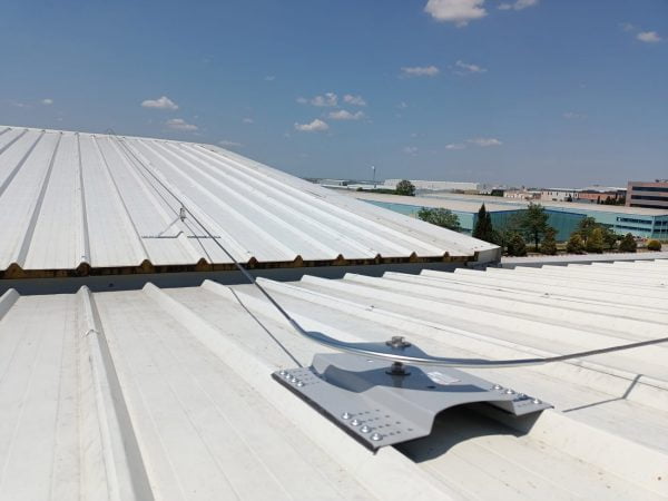 Horizontal Lifeline - Trapezoidal - Sandwich Panel Lifeline - XTR Safety