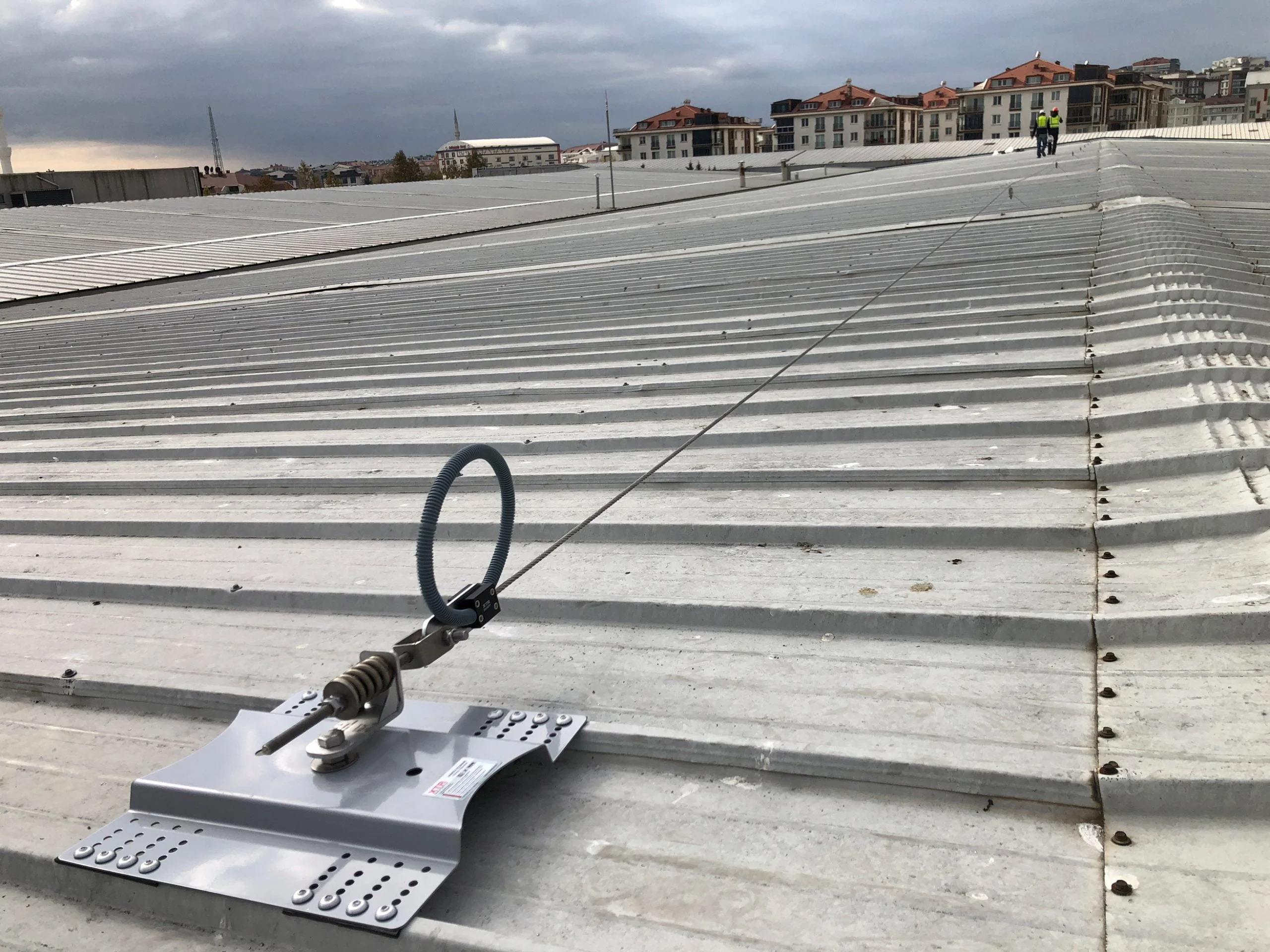 Horizontal Lifeline - Trapezoidal - Sandwich Panel Lifeline - XTR Safety